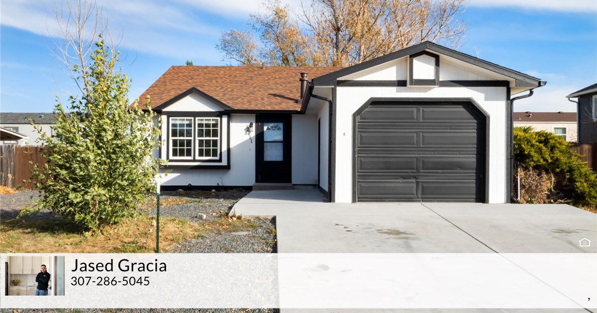 2111 Rooks Ave, Cheyenne, WY 82007
